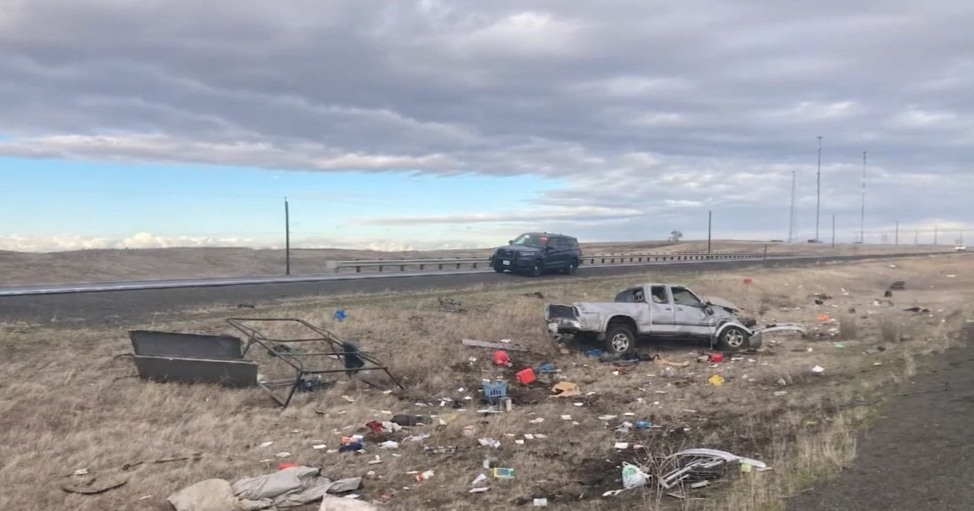 1 dead after crash on I-90 near Sprague | Spokane News | khq.com