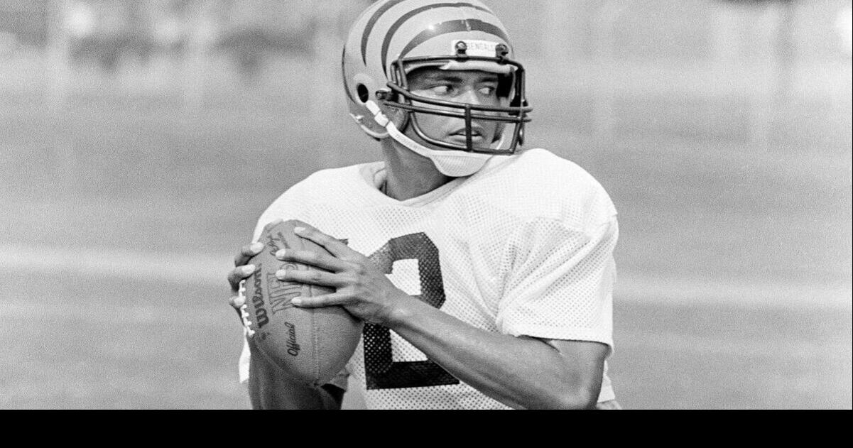 'It was electric': Former WSU quarterback Jack Thompson recalls ...