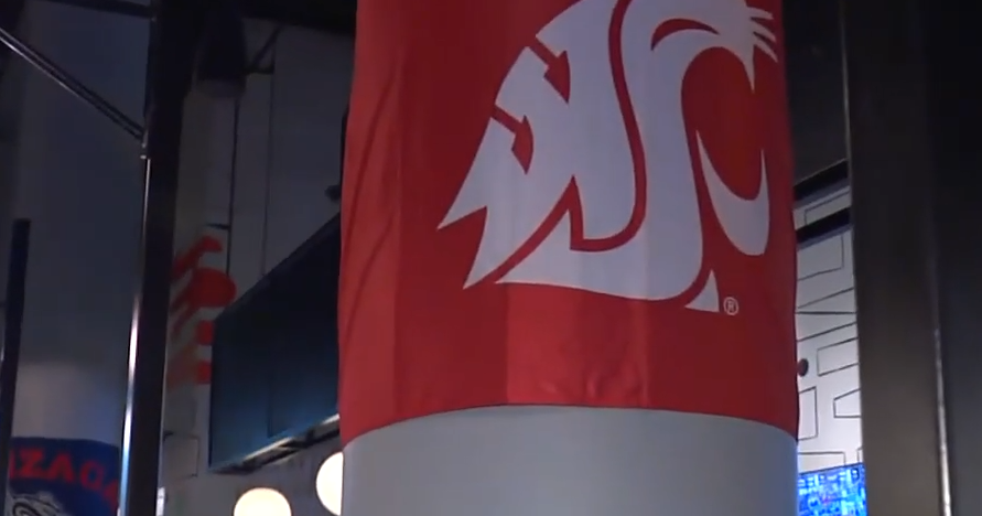 Cougs gather to watch NCAA Tournament | Spokane News | khq.com