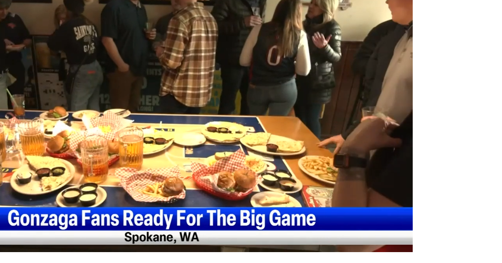 Gonzaga fans pack Jack and Dan's ahead of the Saint Mary's game ...
