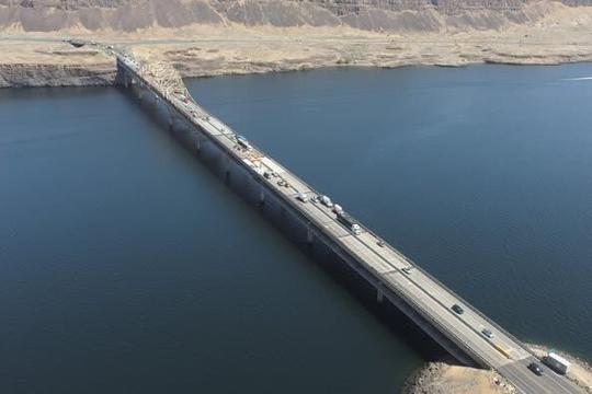 Crews making progress on I-90 Vantage Bridge repairs; DOT shares update ...