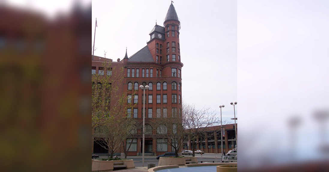 Cowles Company to donate the Spokesman-Review and $2M to Comma, after a ...