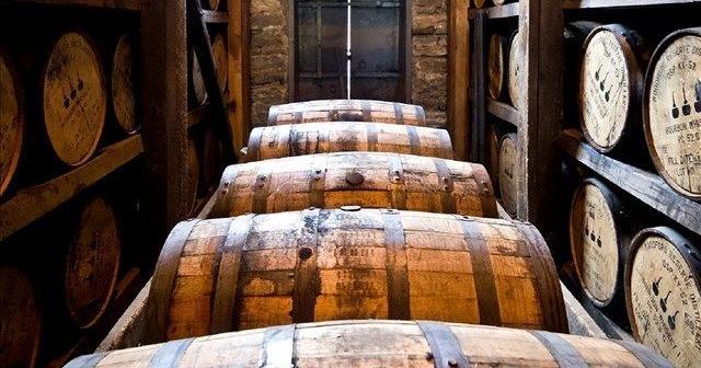 Beaver booze? Distillery releases bizarre bourbon | Spokane News | khq.com