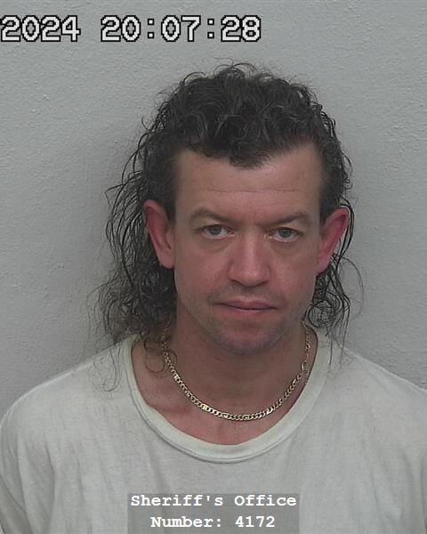 Ferry County Sheriff's Office seeks public's help to find wanted ...