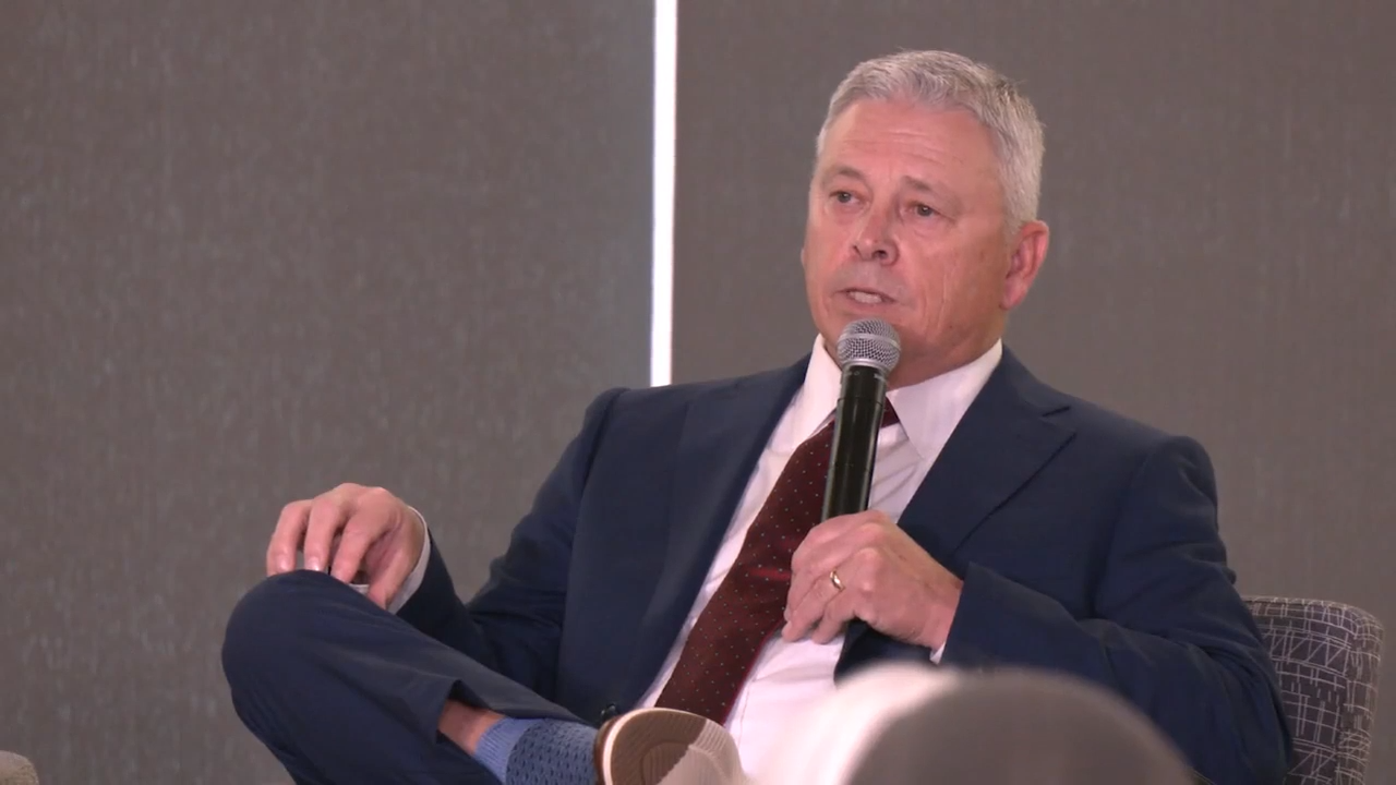 Kevin Hall sworn in as Spokane's new Police Chief | Spokane News | khq.com