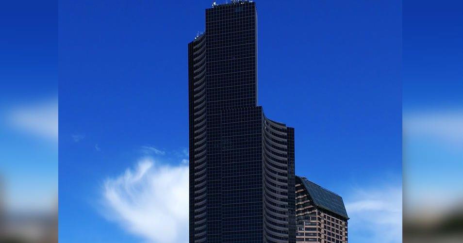 Pacific Northwest's tallest building sold for $711M | Spokane News ...