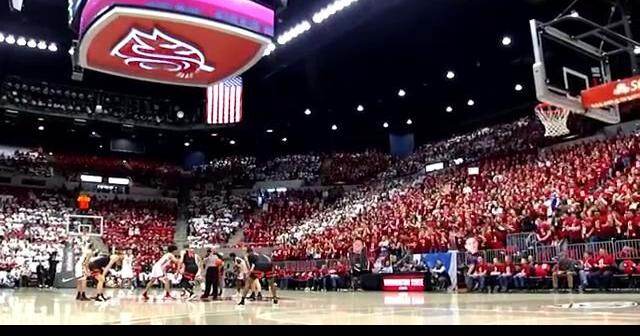 WATCH: Beasley Coliseum Goes Silent this Season | Washington State ...