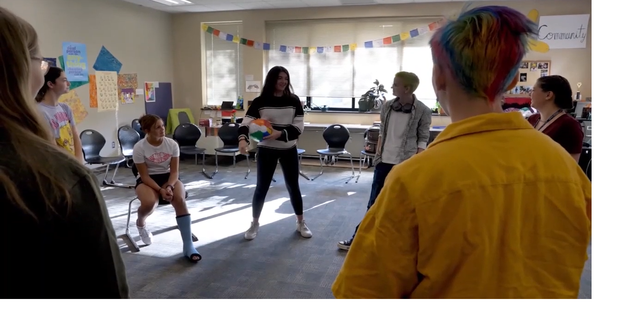 Spokane teacher makes an impact with American Sign Language | Spokane ...