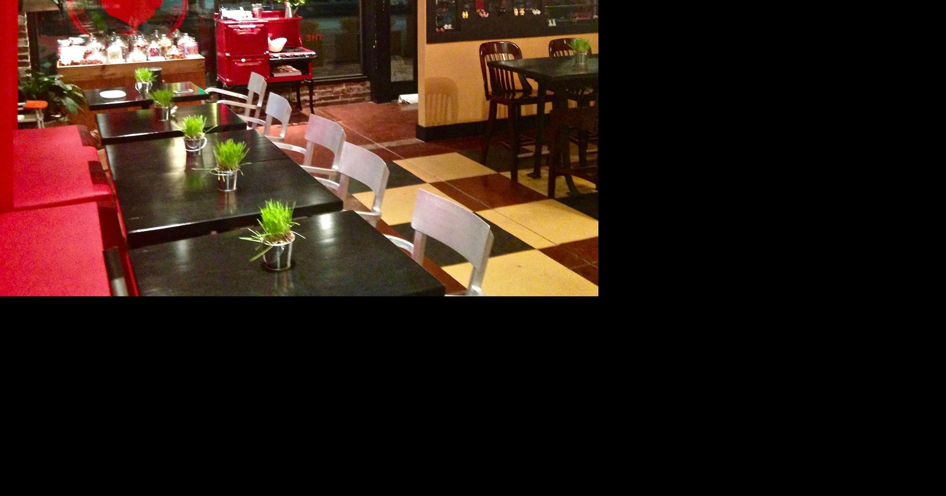 People angry over Sanders slam the wrong Red Hen | Spokane News | khq.com