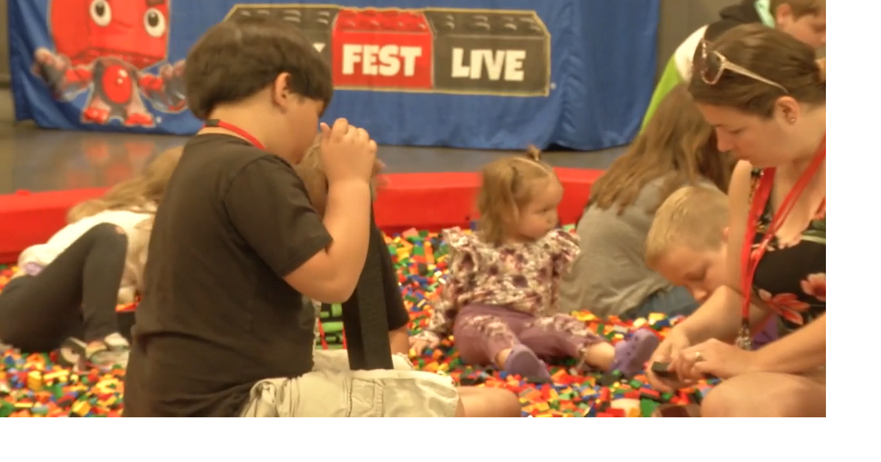 Families spend day building with Legos at Brick Fest | Spokane News ...