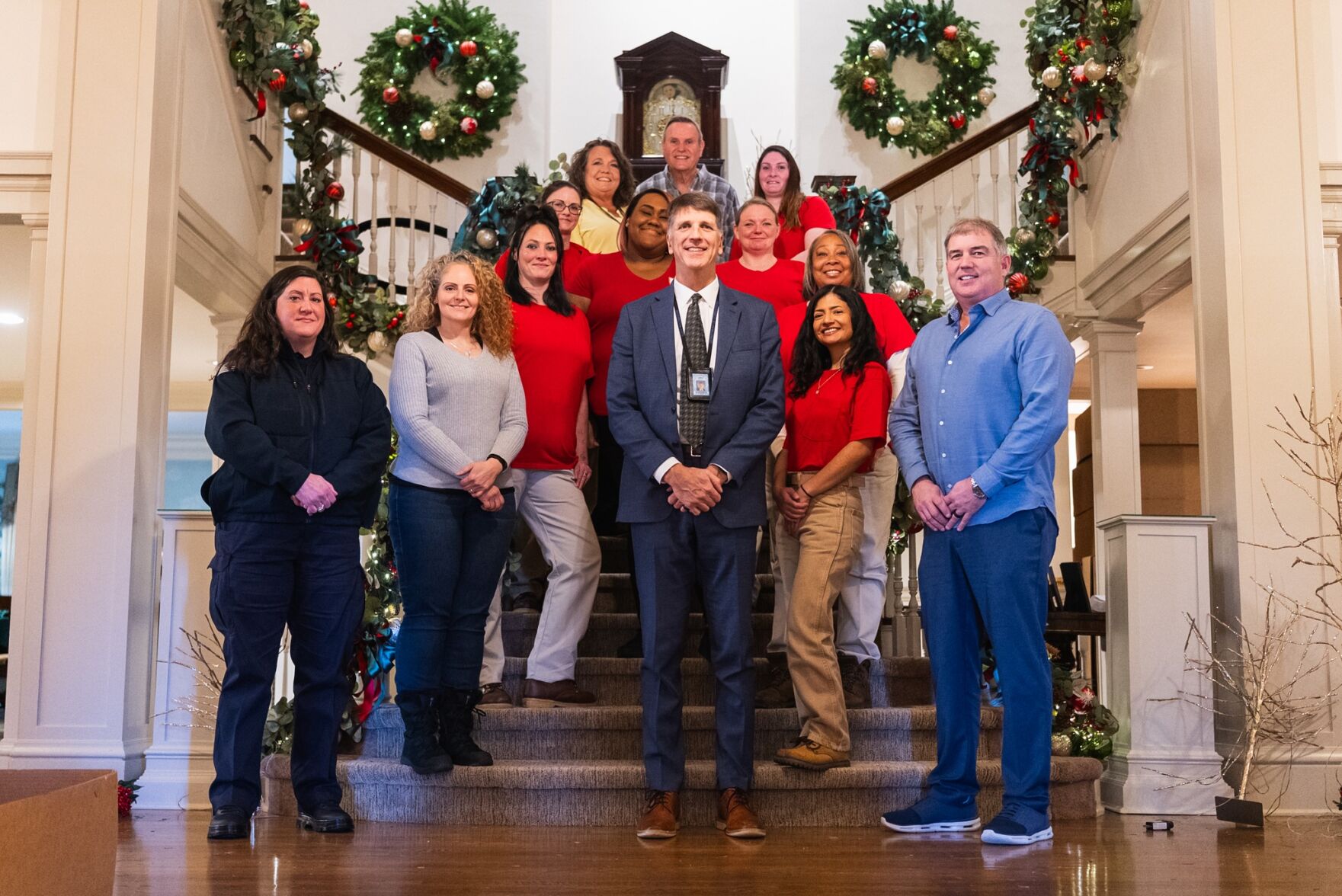 Washington women’s work release program adds holiday cheer to Governor ...