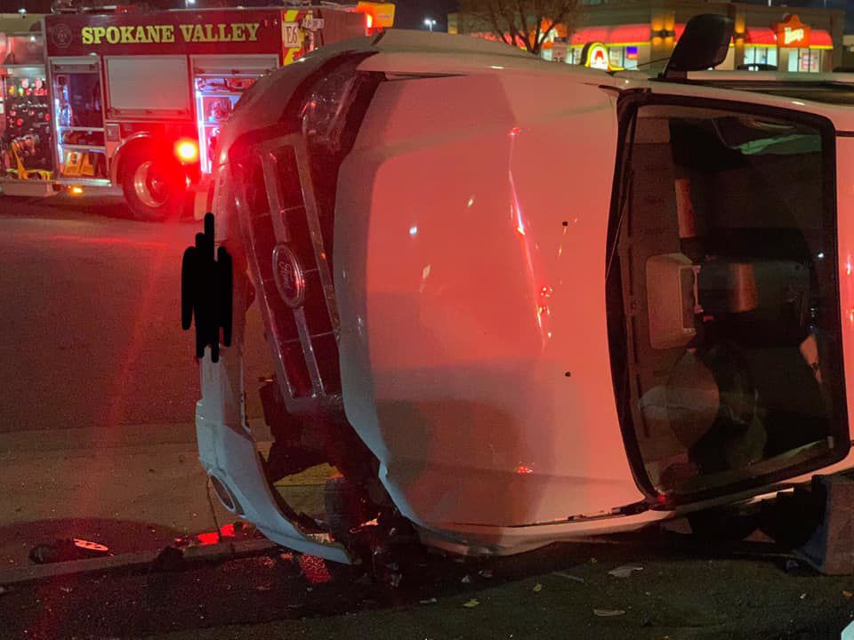Spokane Valley firefighters rescue crash victim | News | khq.com