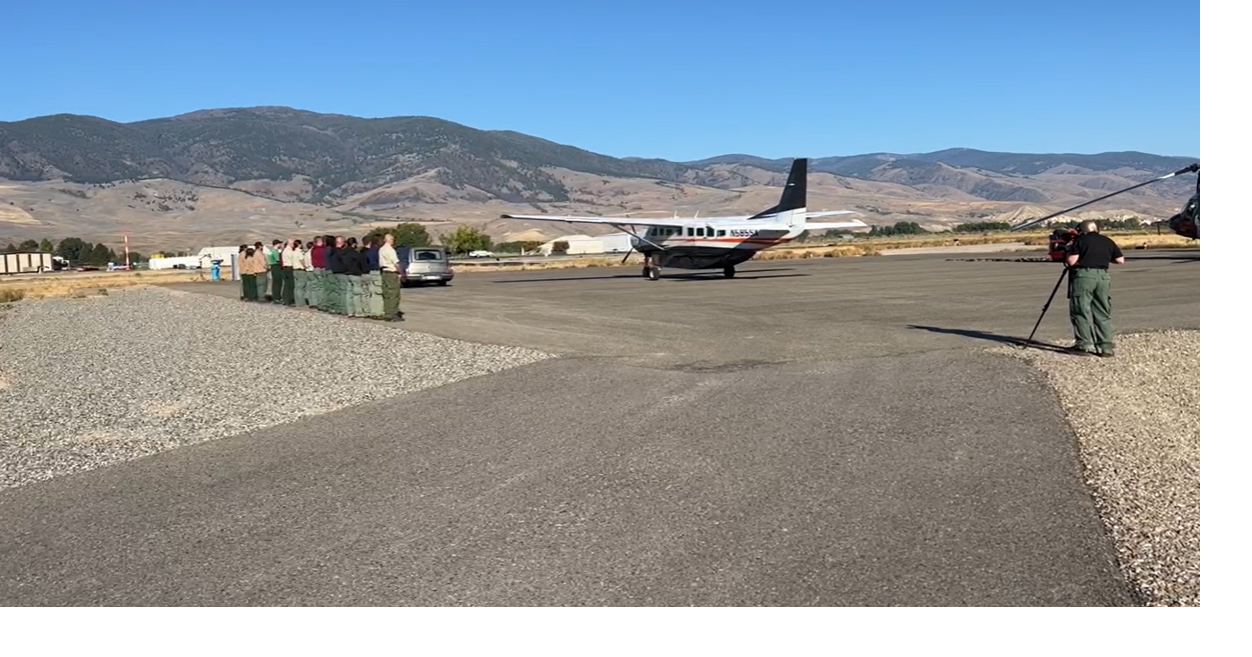 Firefighter assigned to the Moose Fire dies after suffering a medical ...