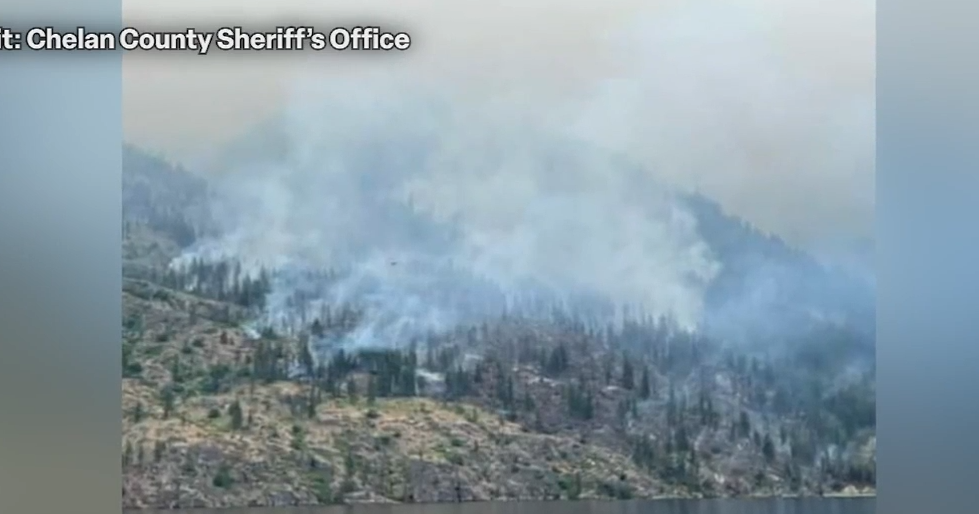 9 hikers rescues as 300-acre wildfire burns in Chelan County | Spokane ...