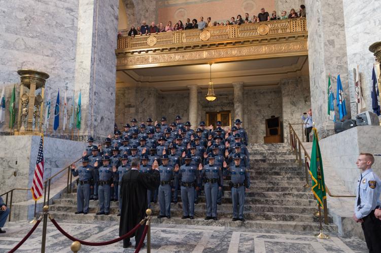 Washington State Patrol training class graduates 44 new troopers ...