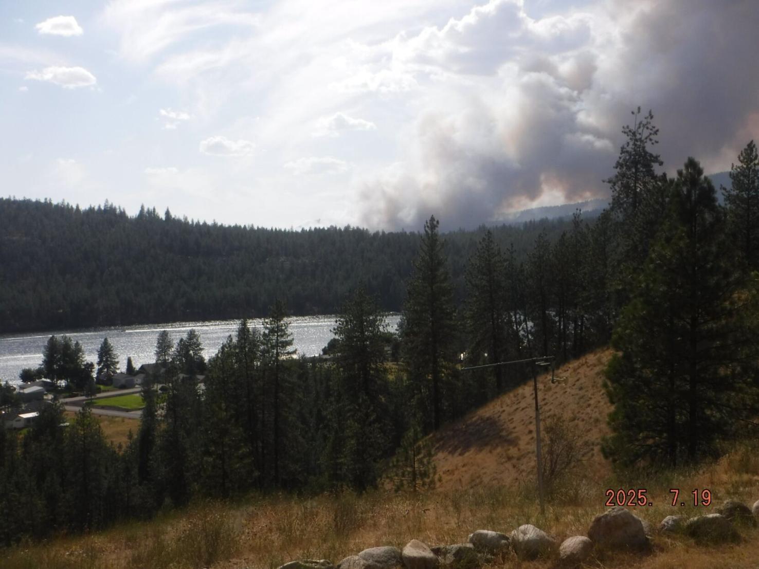 Lake Spokane Fire now over 100% contained, evacuations hold ...