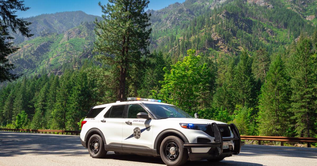 Deadly rollover crash in Spokane Valley causes partial road blockage ...