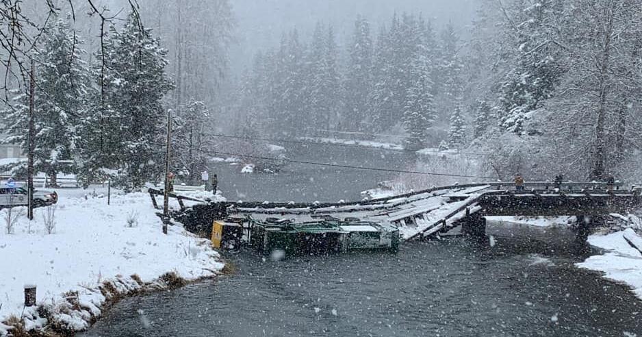 Bridge near Cle Elum collapses under solid waste truck | Spokane News ...