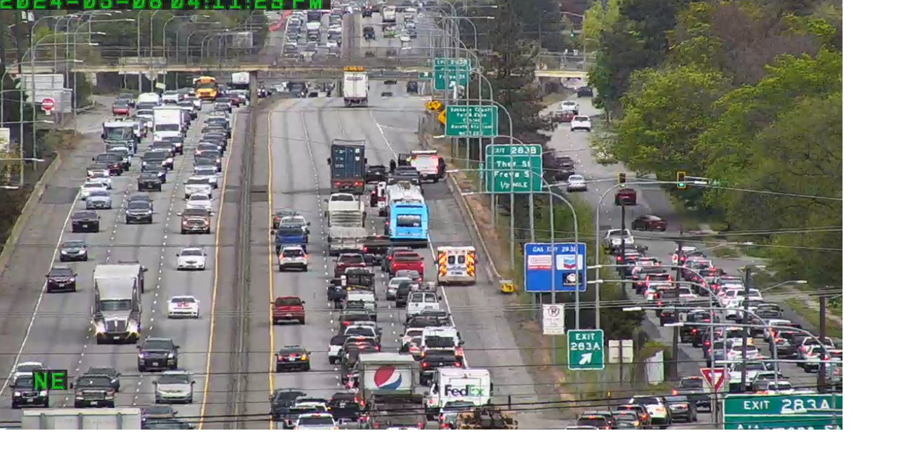 Eastbound I-90 traffic delayed due to car crash near Altamont Street ...