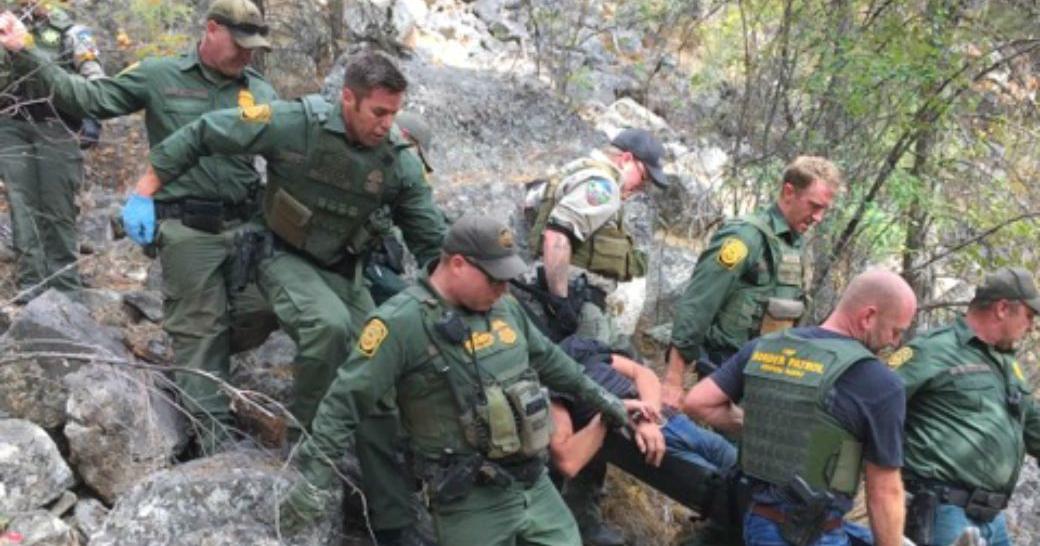 Border Patrol agents help shooting victim, prevent suicide in Ferry ...