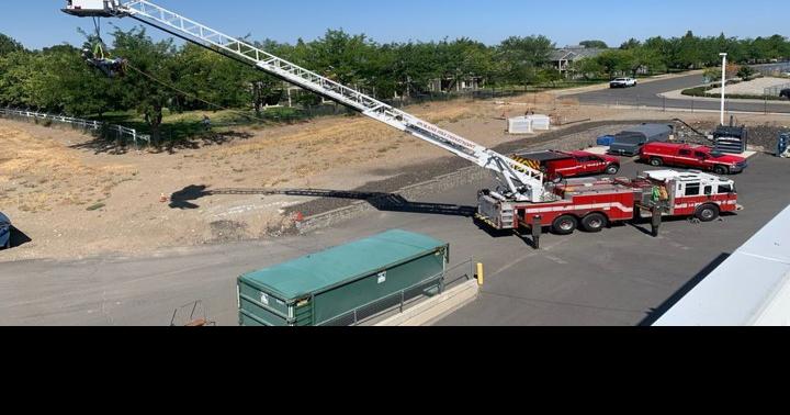 Spokane firefighters retrieve maintenance work who suffered cardiac ...