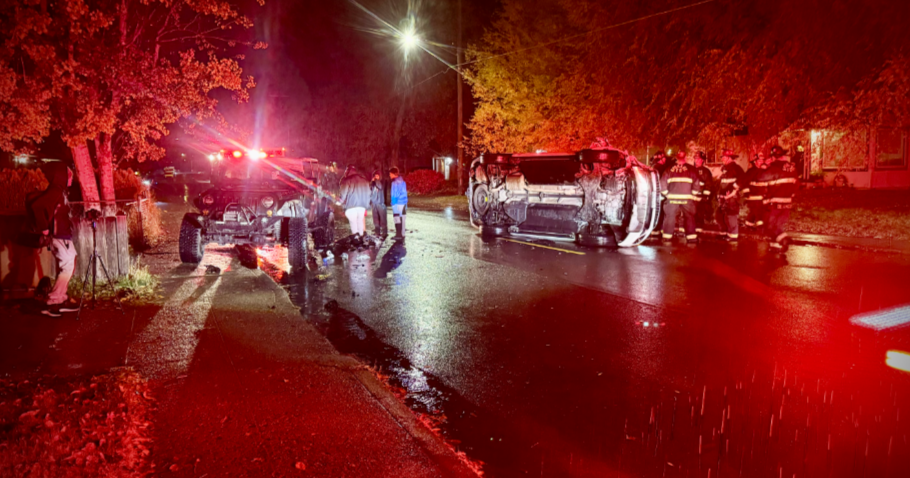 Crash at Rowan and A in Spokane sends one to hospital, closes A Street ...
