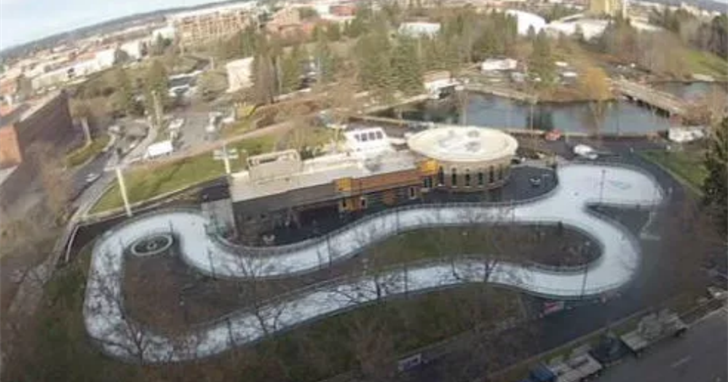 Skate Ribbon opens in Riverfront Park for free roller skating | Spokane ...