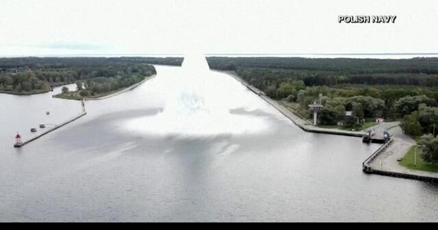 WATCH: Biggest World War II bomb found in Poland explodes while being ...