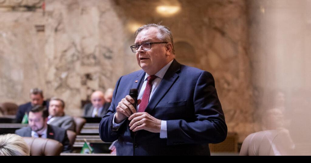 Mike Volz | | khq.com