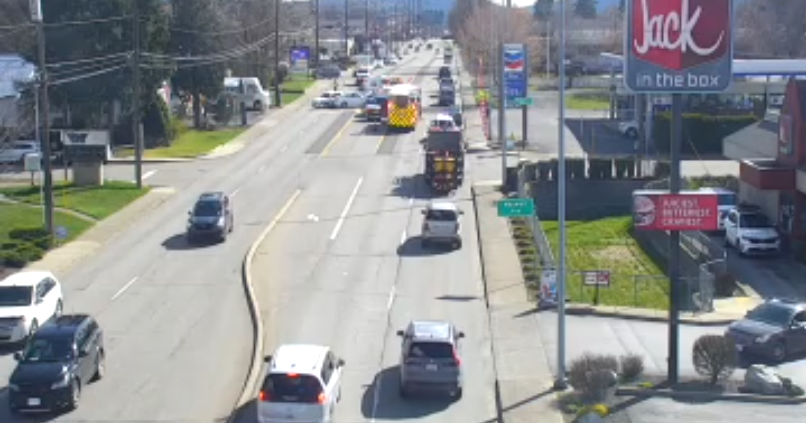 Spokane Valley crash involving 3 vehicles injures one, closes lanes on ...