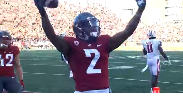 WSU football dominates Wisconsin in the 1st half, relive it here ...