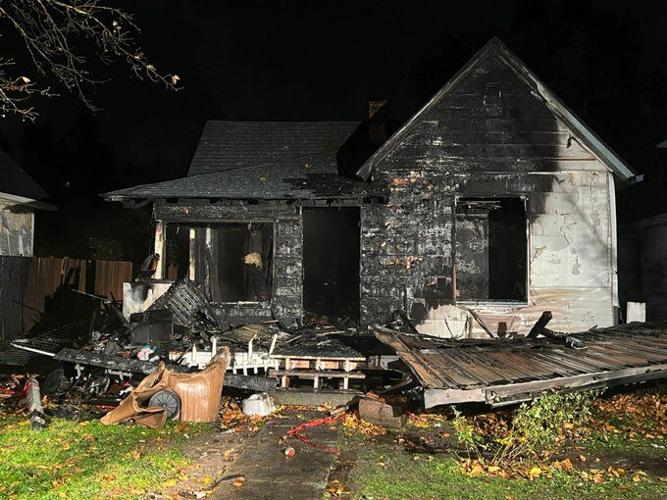 Early morning house fire destroys home on Altamont St. and E. Seventh ...