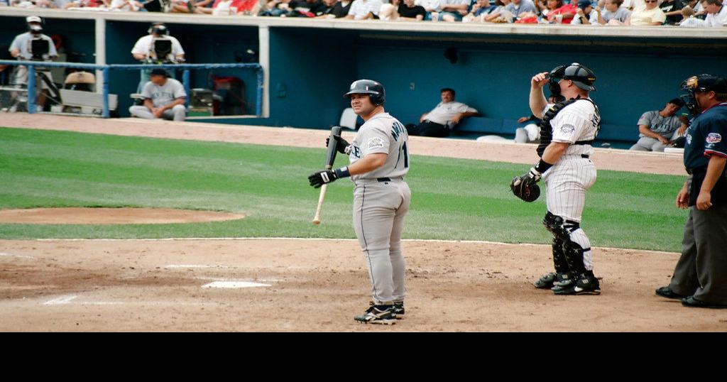Edgar Martinez inducted into Baseball Hall of Fame | Spokane News | khq.com