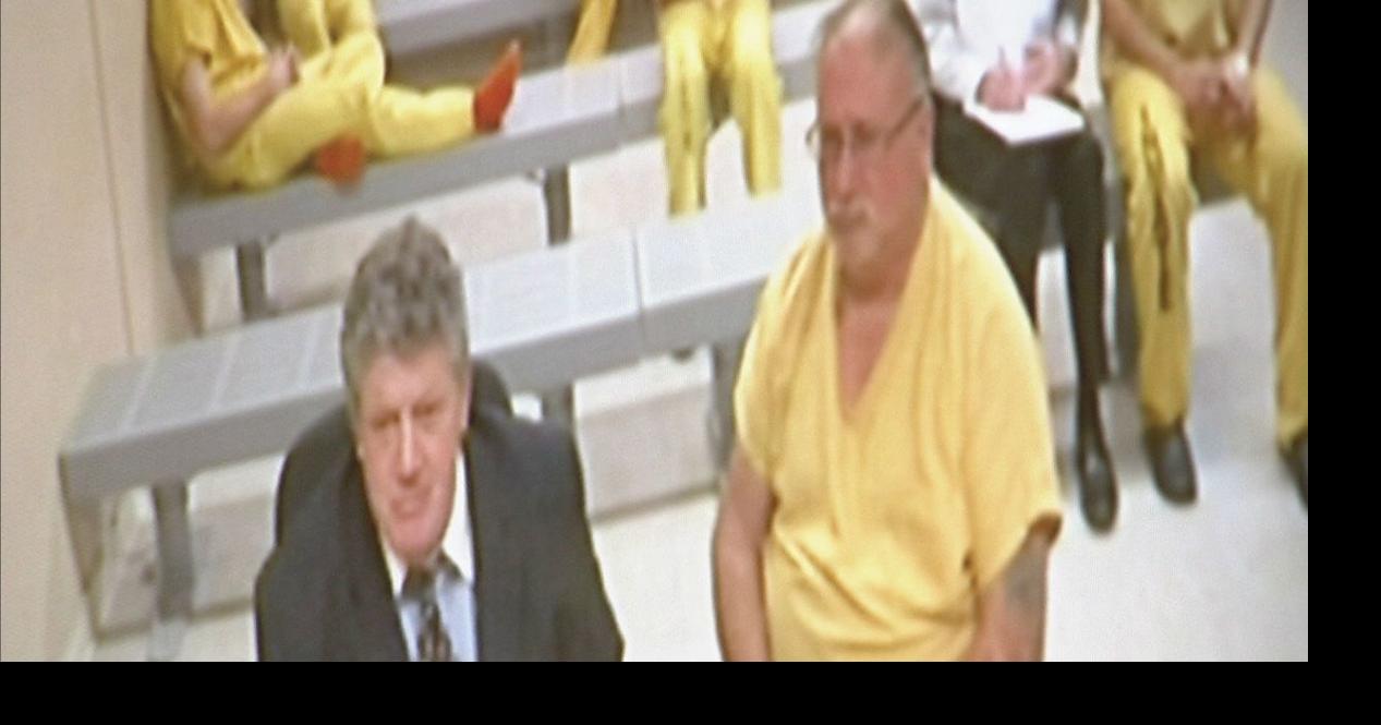 Prosecutors, defense deliver opening statements in murder trial of man ...