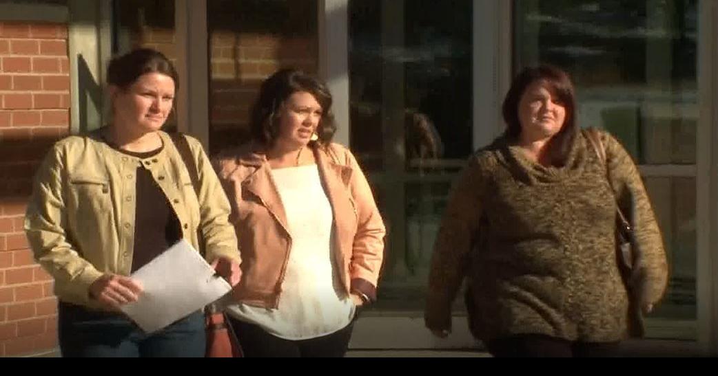 Lori Isenberg's daughters sentenced to probation | | khq.com