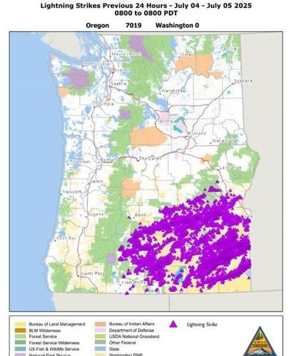 Fires continue to rage in Oregon and Washington, scorching thousands of ...