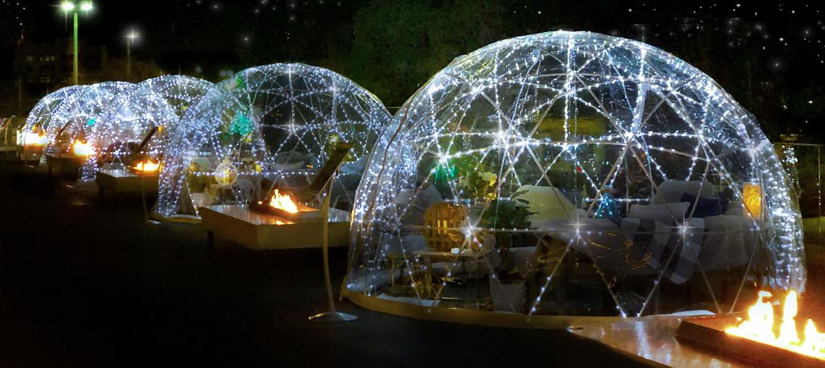 FARK.com: (10909806) California restaurant sets up "Patio Bubbles" for ...