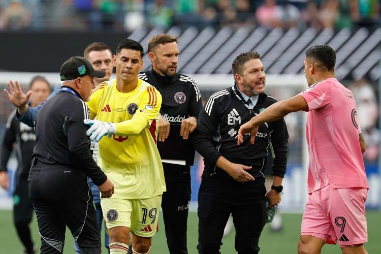 luis suarez shouting