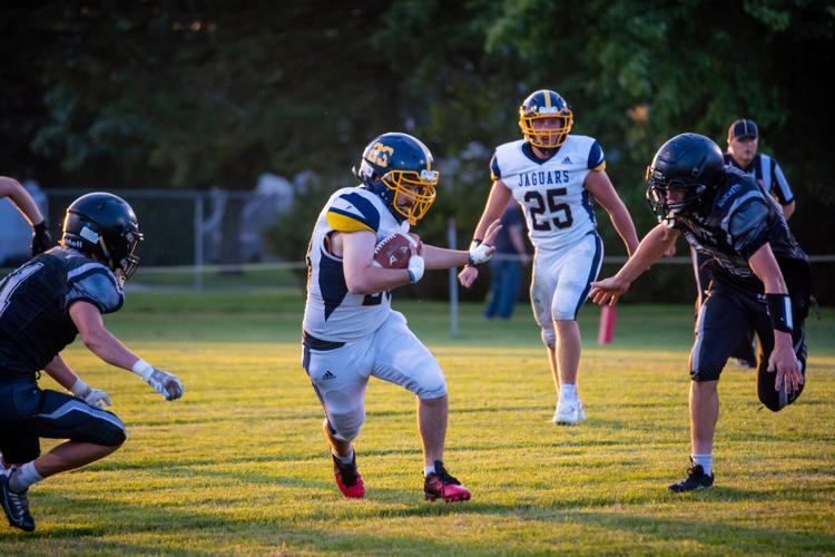 Photos: Kingsland vs. Renville football | Local Sports | kimt.com