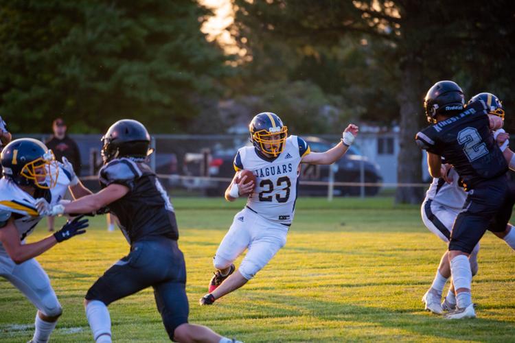 Photos: Kingsland vs. Renville football | Local Sports | kimt.com