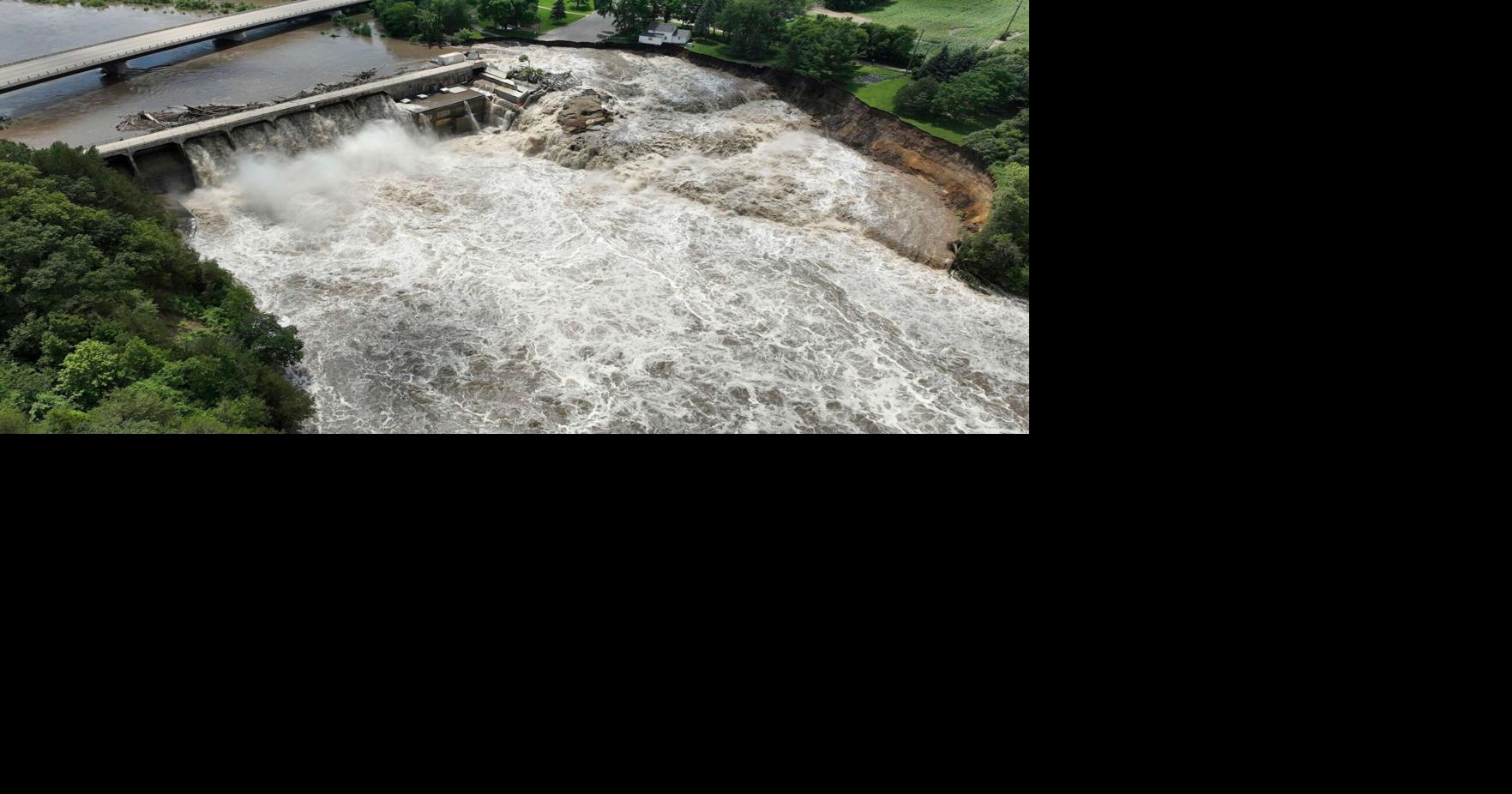 At least 2 are dead from catastrophic Midwest flooding and a Minnesota ...