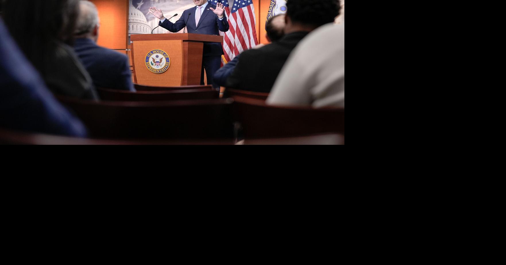 Even after Maduro’s capture, Democrats try to keep their focus on ...