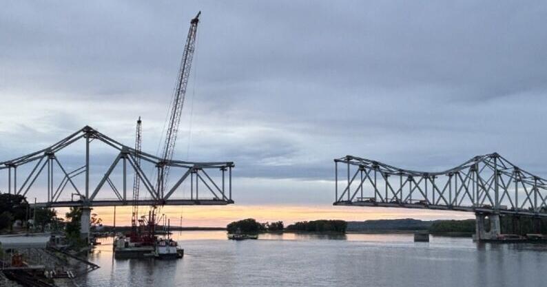 Lansing bridge span installation to close ferry June 11-12 | News ...