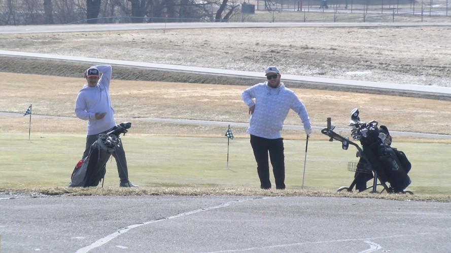 Rochester golfers take the fairways at Oak Summit Golf Course | News ...