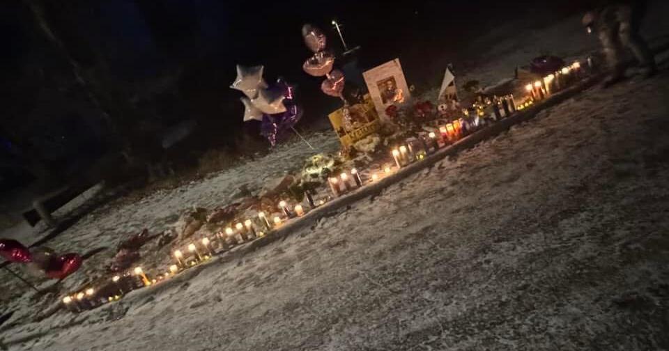"They were literally the light of that room"-- Vigil held for the two ...