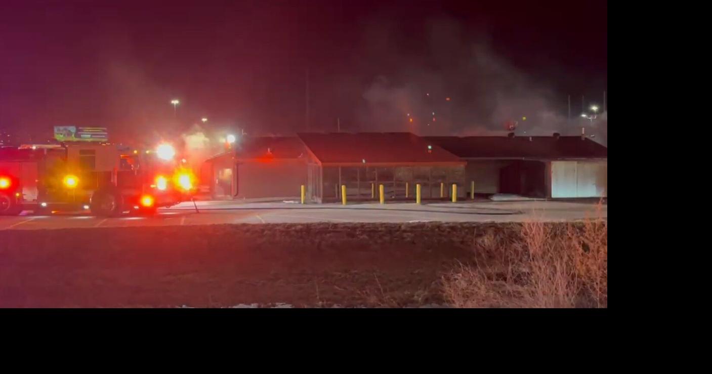 Fire crews respond to fire at John Hardy's BBQ | News | kimt.com