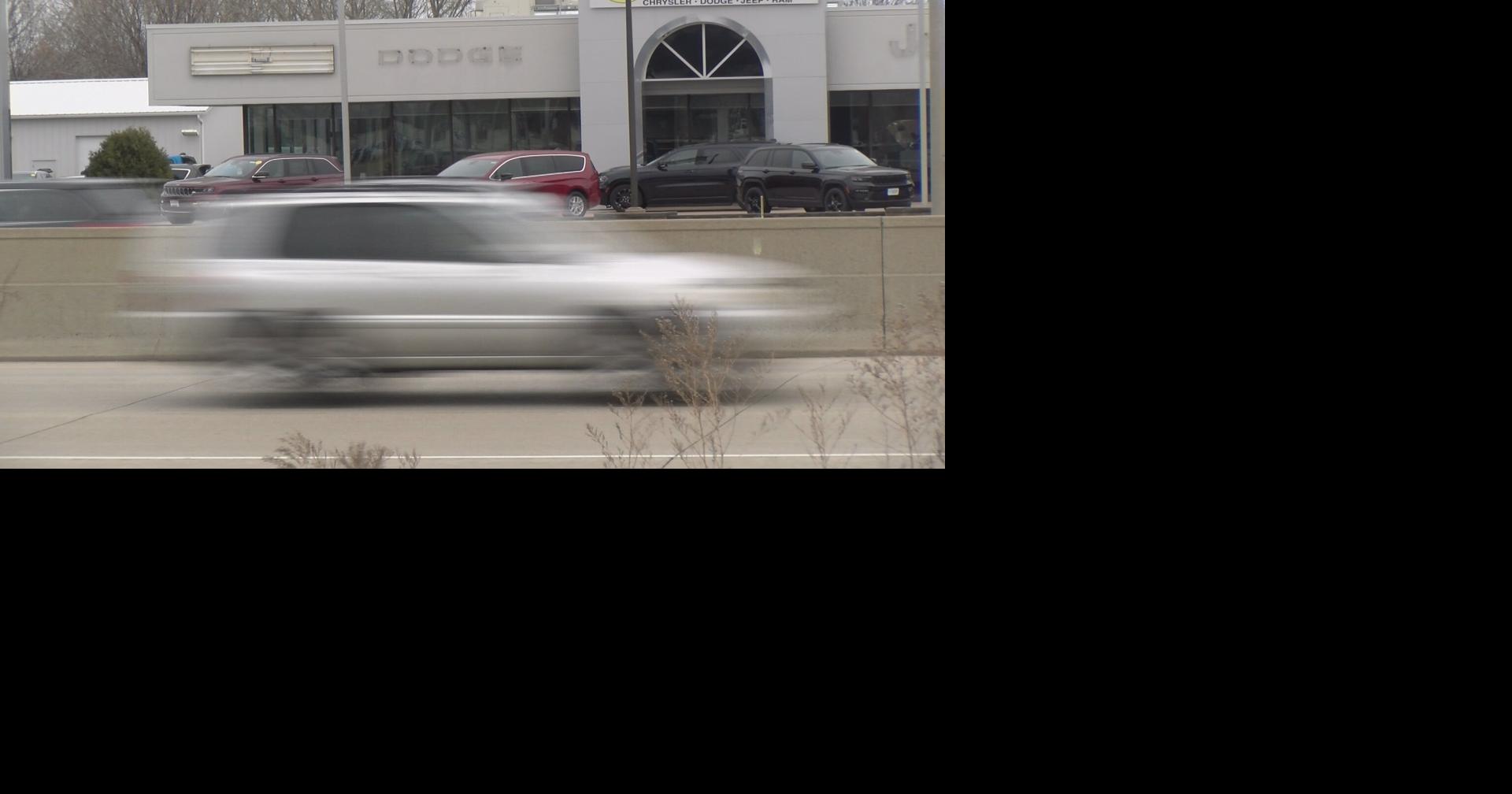 Iowa police to crack down on distracted drivers during statewide ...
