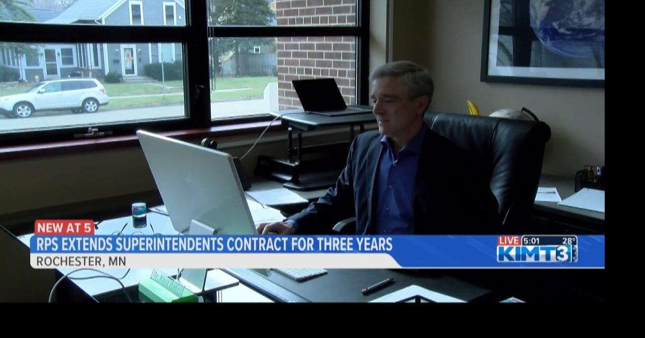 Rochester Public School extends superintendent's contract | News | kimt.com