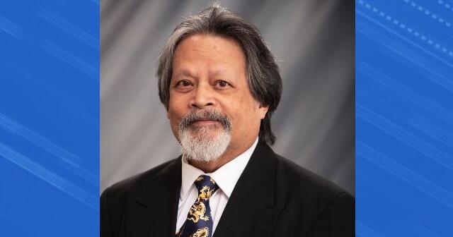 UNI professor named Iowa's new Poet Laureate | Iowa | kimt.com