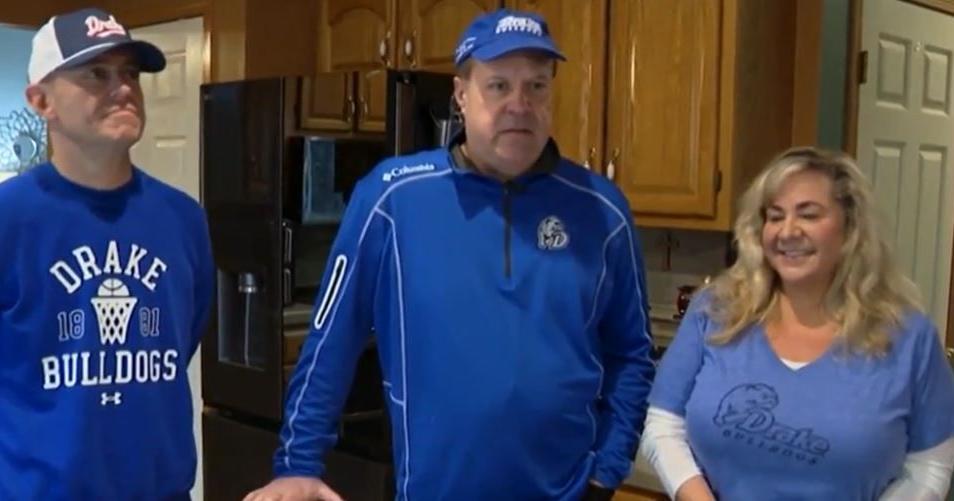 'Through thick and thin': Family cheering on Drake for generations ...